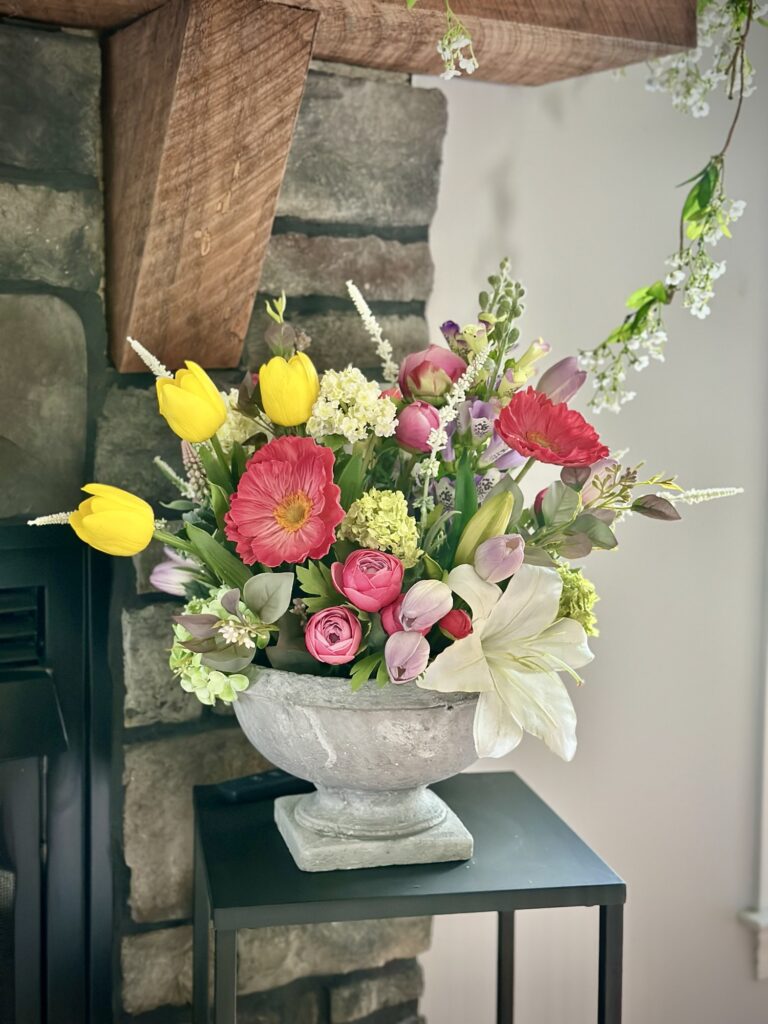 MC signature Blooms- Seasonal Edition – MC Home and Co